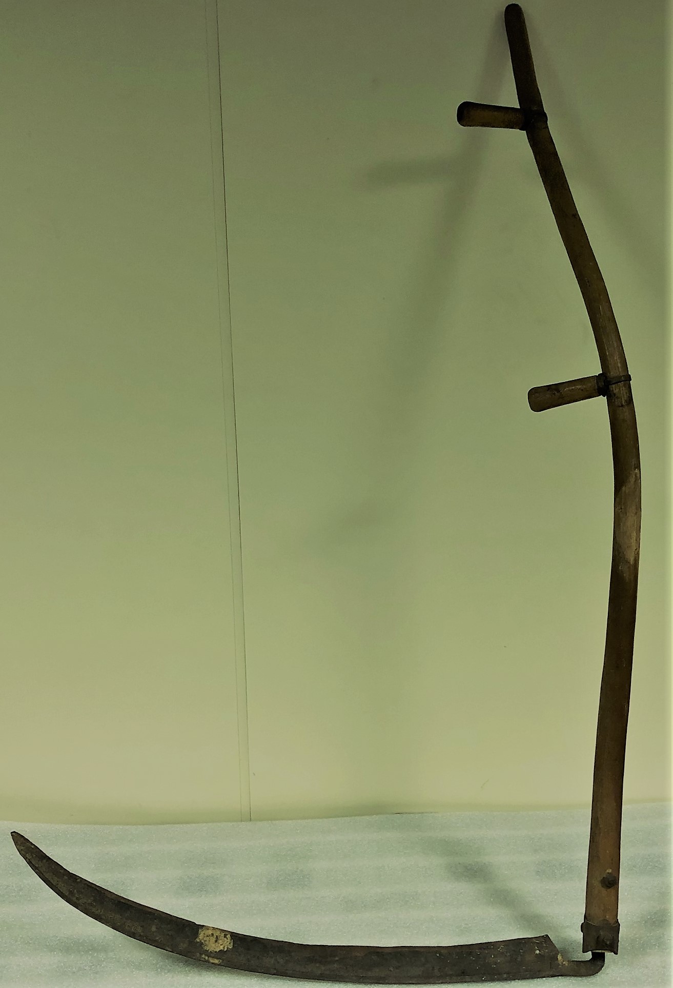 Eight (8) Types of Tools Used For Harvesting Crops (Pictures) – Justagric